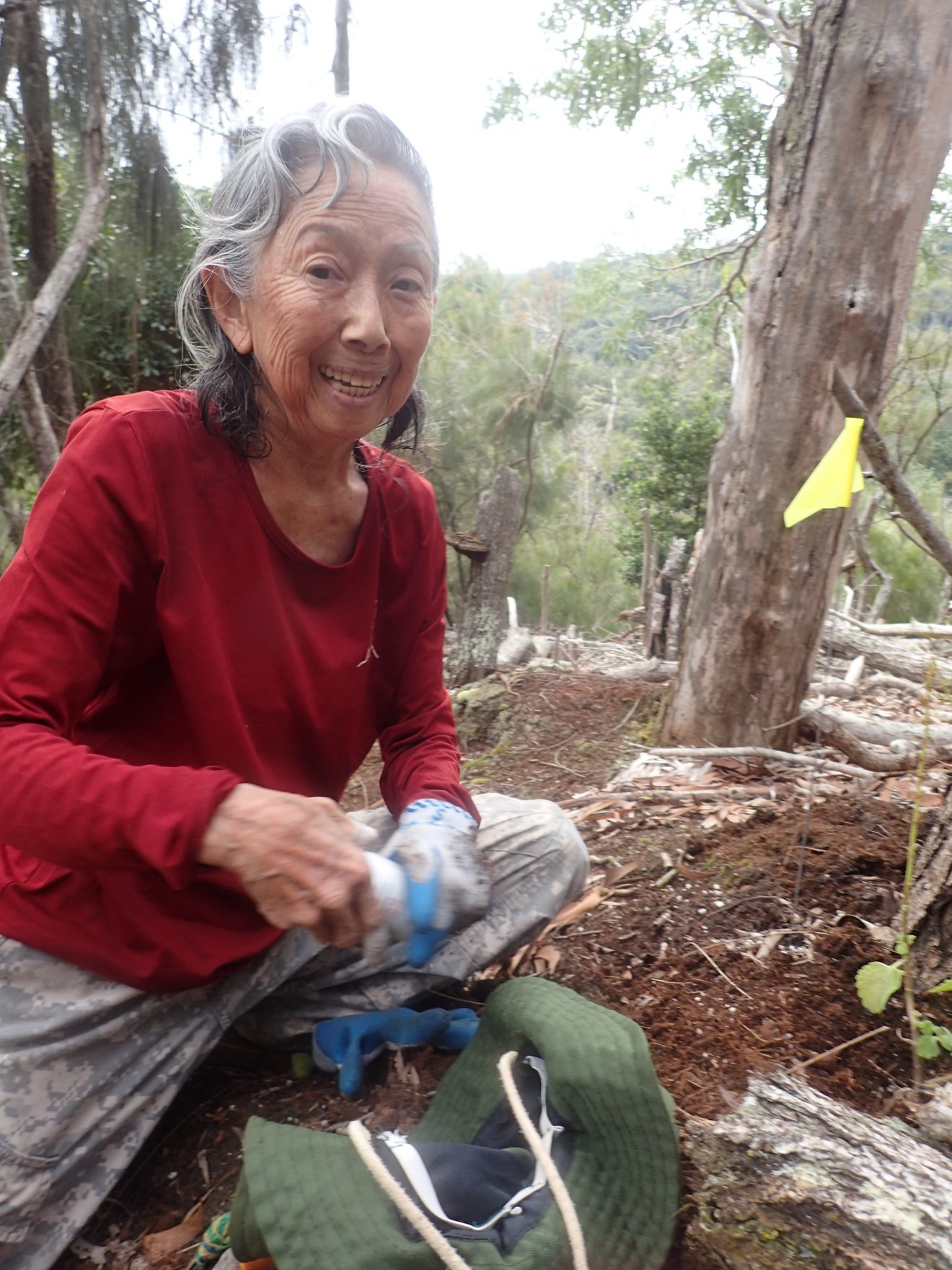 HTMC Trail Clearers Receive Appreciation Awards from DLNR - Hawaiian ...